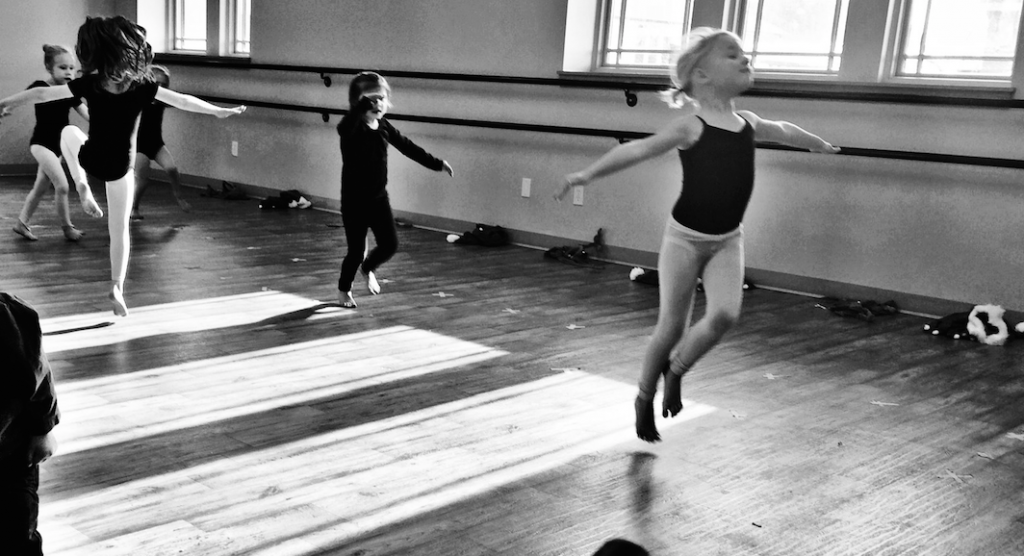 tfss-f48e0d82-b896-454e-91ce-13315e0d1f40-the-ghost-ballerina-and-me ...